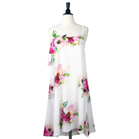 Aratta | Tops | Aratta White Watercolor Floral Side Slit Tunic | Poshmark